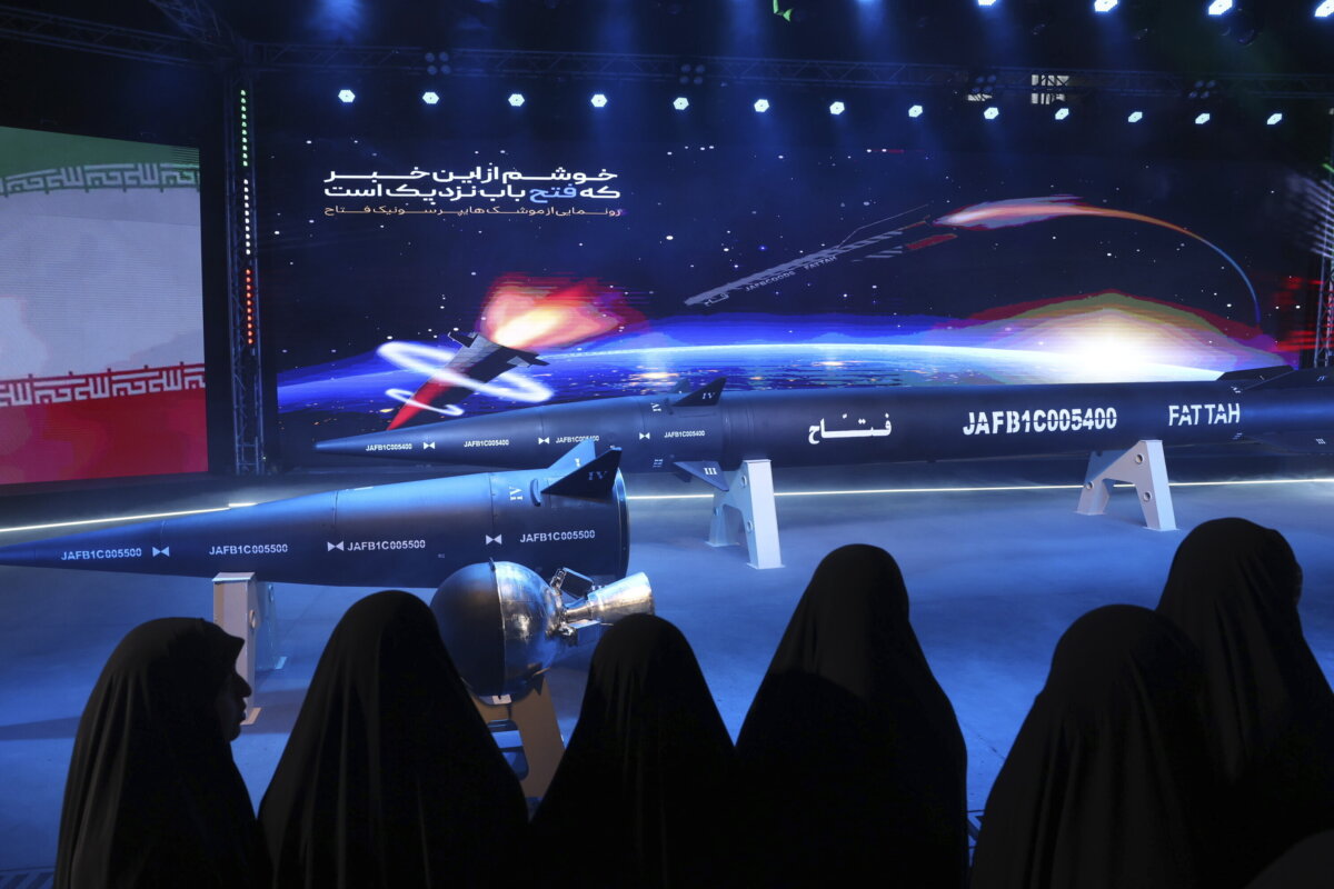 Iran unveils what it calls a hypersonic missile able to beat air ... Iran unveils what it calls a hypersonic missile able to beat air ...